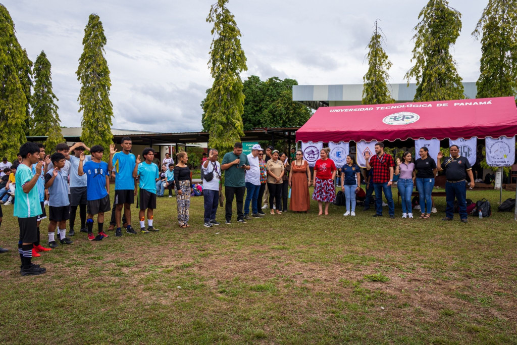 UTP Veraguas inaugura la Gran Liga de Fútbol 2026 | Centro Regional de ...